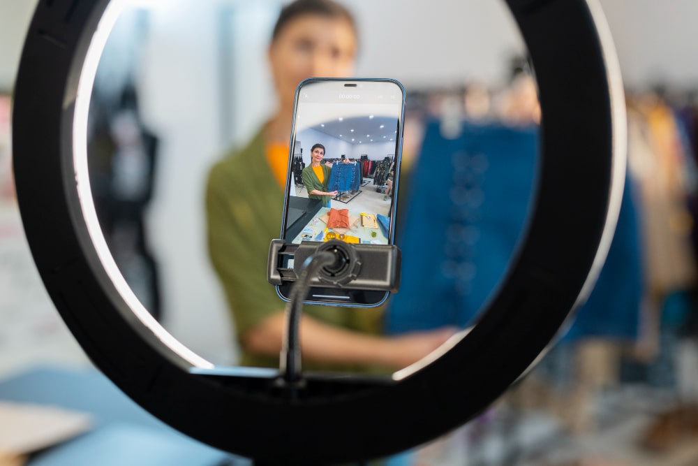 créez et partagez des vidéos courtes avec TikTok : exprimez-vous de ...